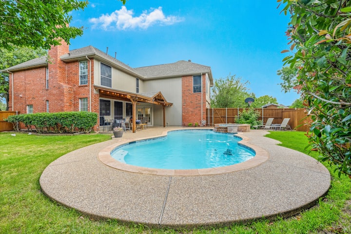 Ultimate Retreat | Pool |Ping Pong | Family/groups - Allen, TX