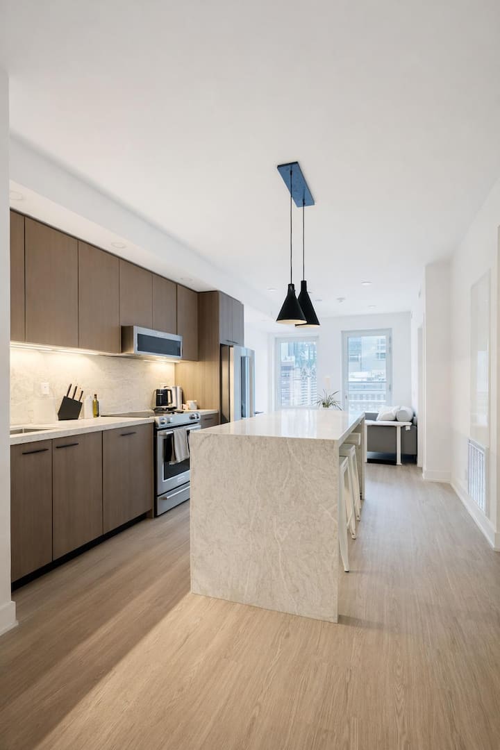 Modern 1br At Elm & Ledbury With City Views - Toronto