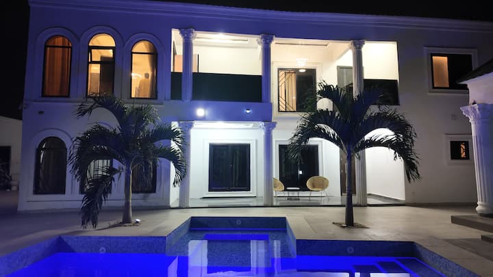 Luxury Modern Villa In Jabang – Private Pool - The Gambia