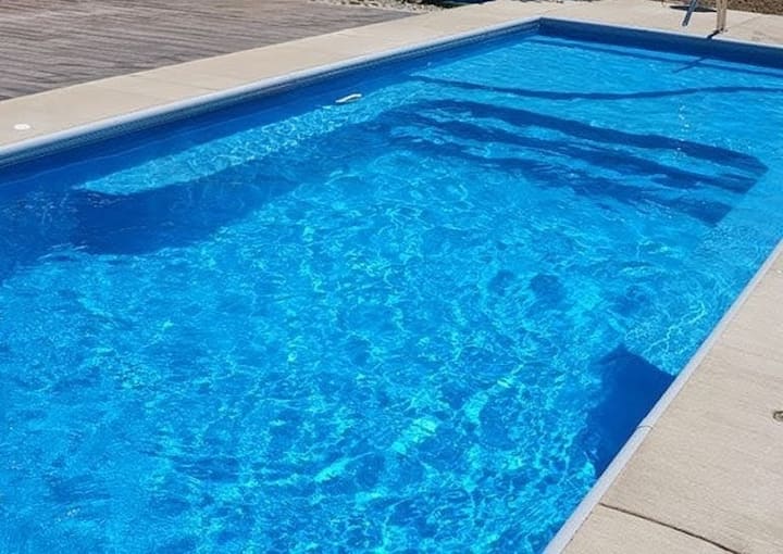 Luxury Dunehaus | Htd. Pool | Hot Tub | Sleeps 16+ - Stevensville, MI