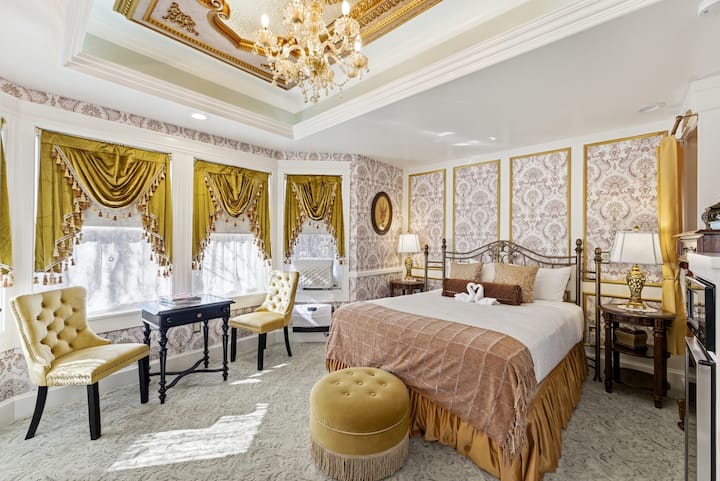 Grand Spa | Large Elegant Suite W Marble Spa Tub - Midway, UT