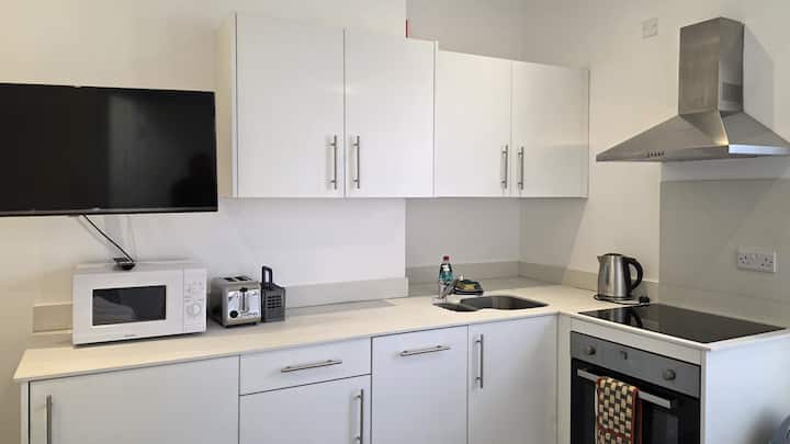 Ranelagh Modern Studio – Bright, Spacious, Central - Dublin