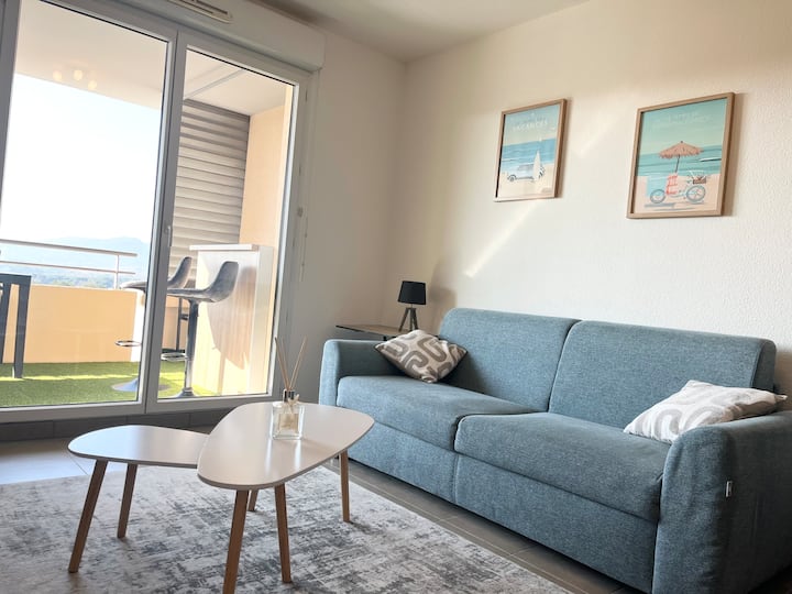 Charmant Appartement T2 Avec Terrasse Et Piscine. - Roquebrune-sur-Argens