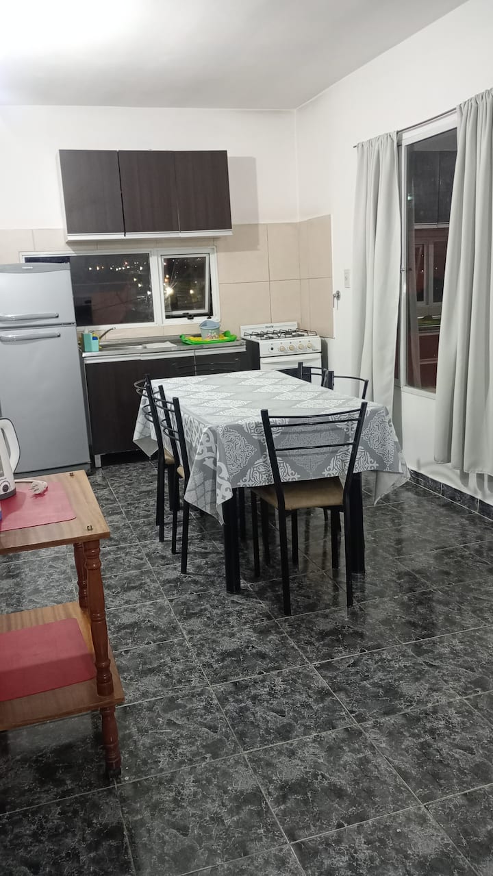 Departamento Familiar. - Caleta Olivia