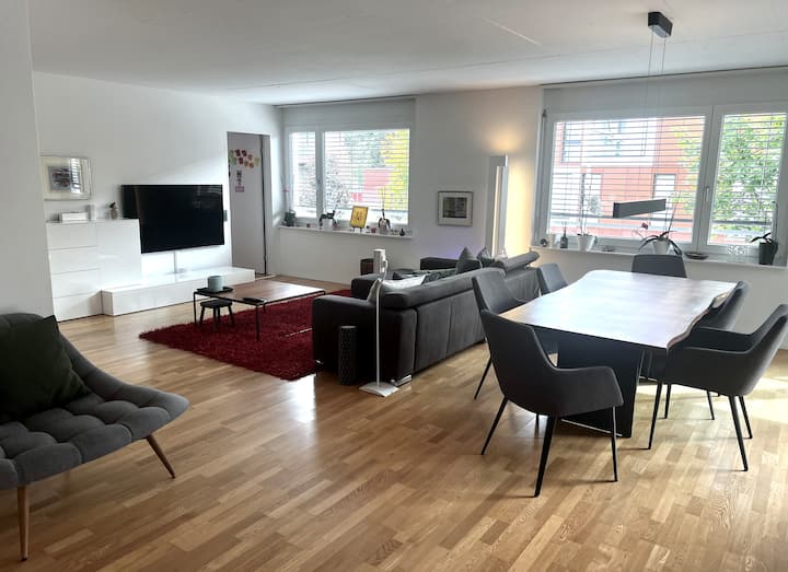 Luxus Premium Wohnung  | 100 M² |  Nähe Westside - Bern
