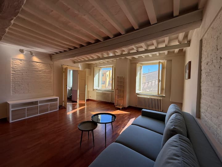 Tavoleria 2br Apartment Pisa City Center - Pisa