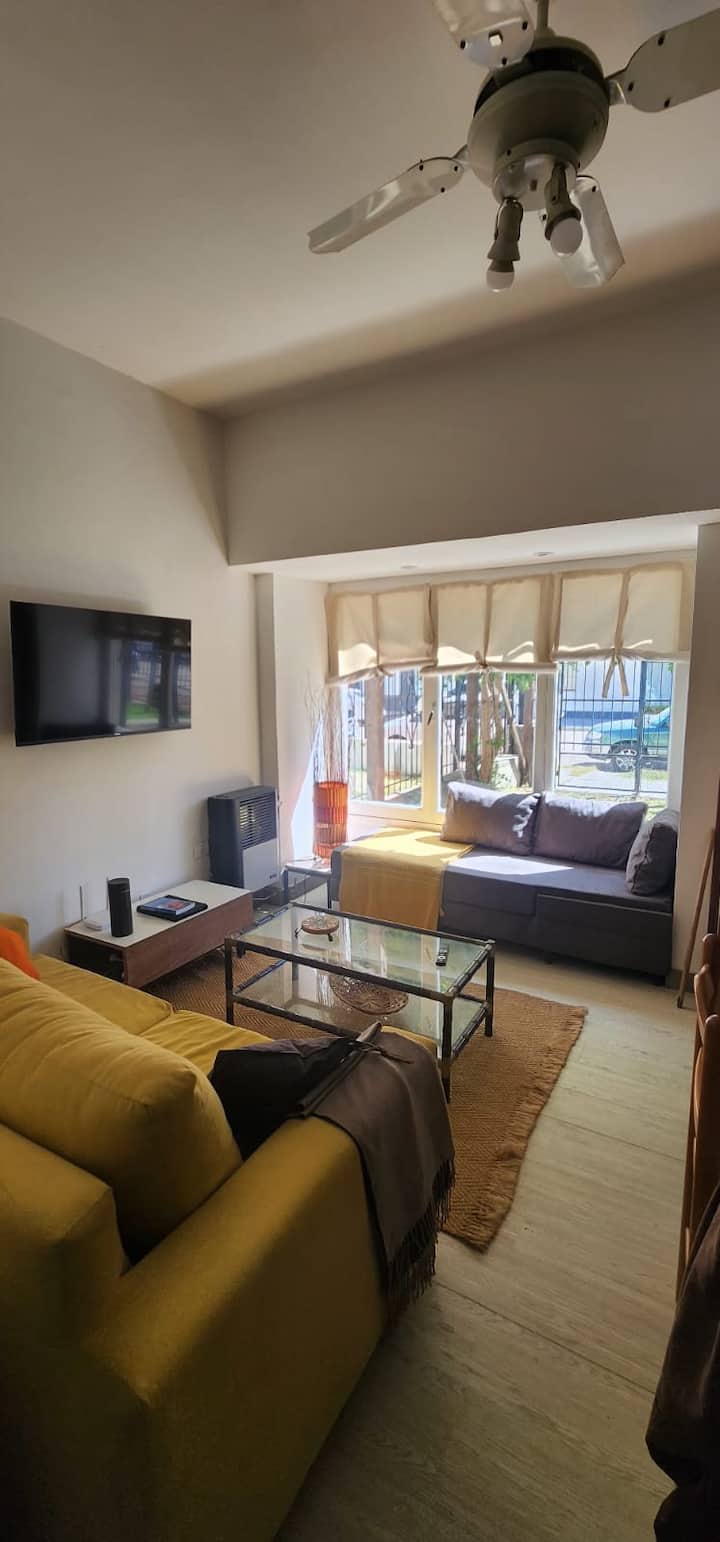 A Metros De La Playa. - Necochea