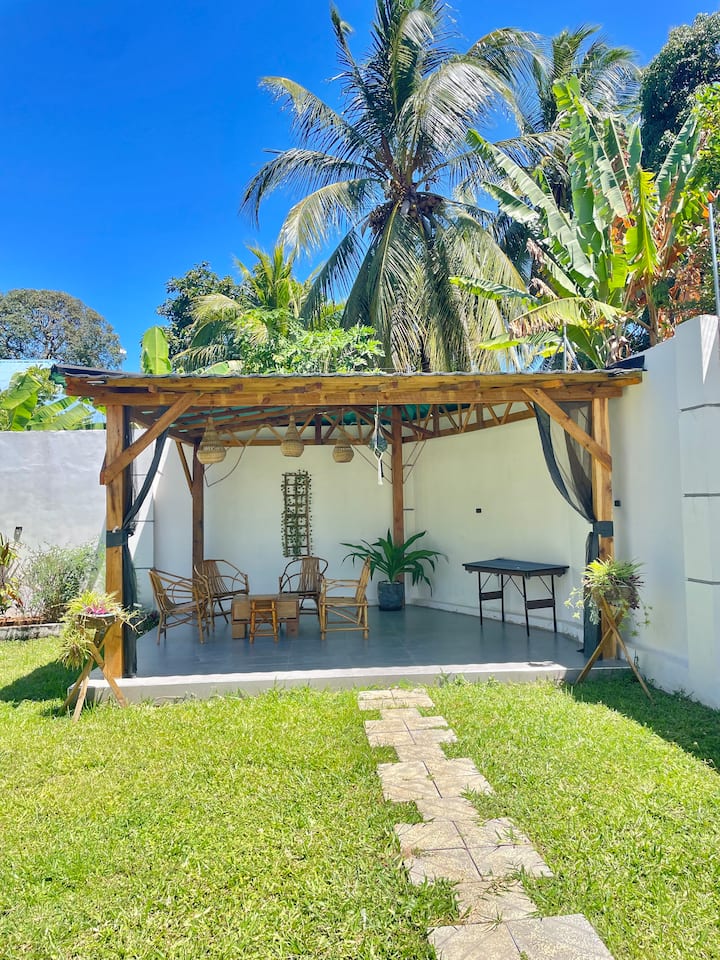 Halmahome 2 Bedroom Apartment -Automatic Generator - Zanzíbar