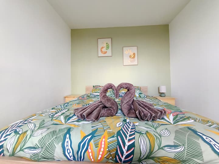 Spacieux T2 Proche Gare / Vidéoprojecteur / Wifi - Allonnes