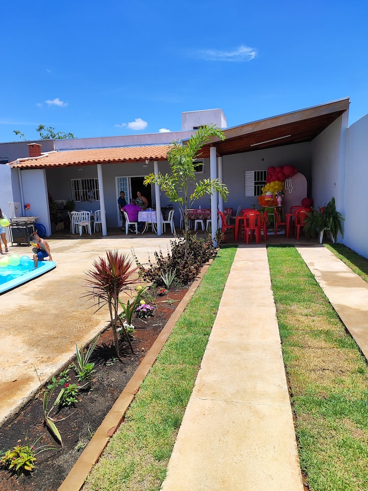 Casa Completa Com Piscina – Ideal Para Família - Porto Ferreira