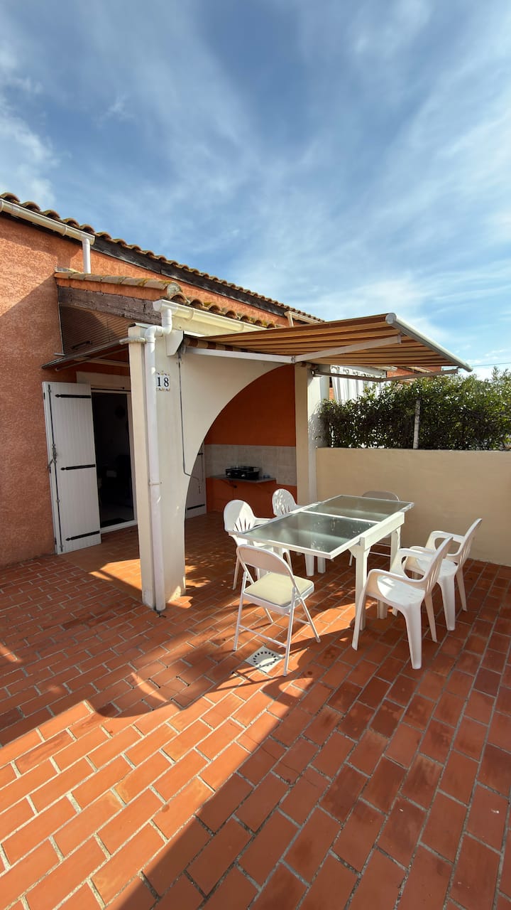 Maisonnette Au Soleil - Mèze