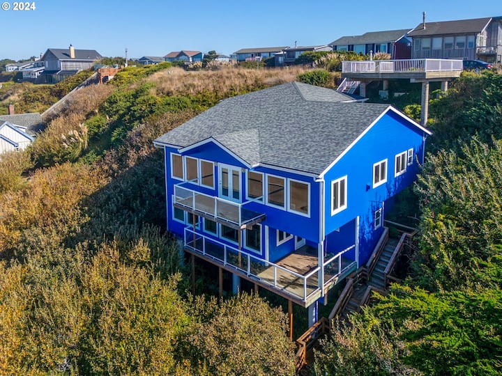 Casa Azul - Bandon, OR