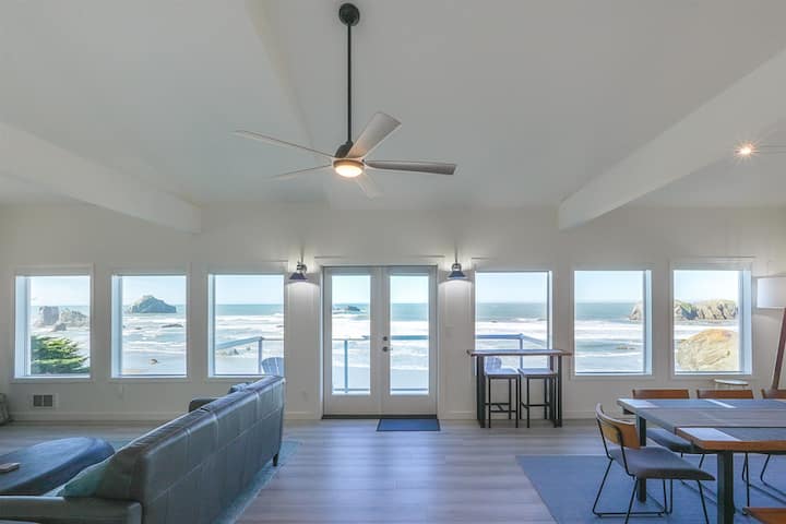 Casa Azul - The Blue Beach House - Bandon, OR