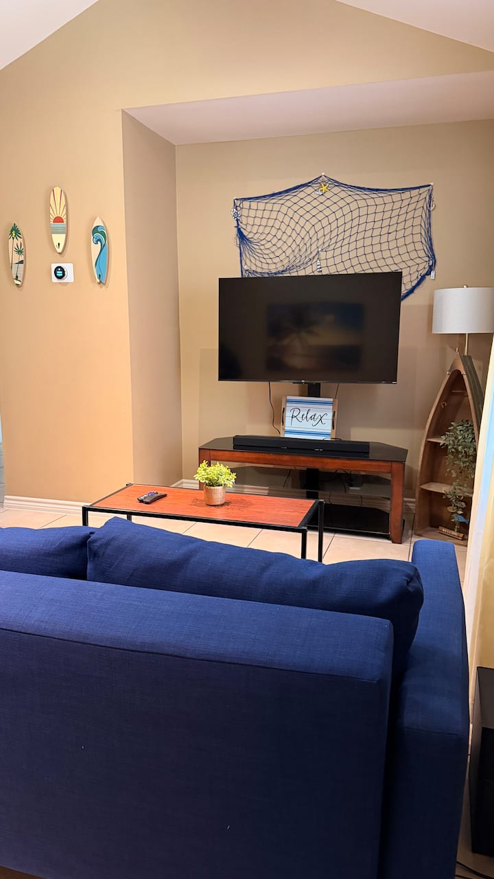 Cozy & Relaxing Stay - Eagle Pass, TX