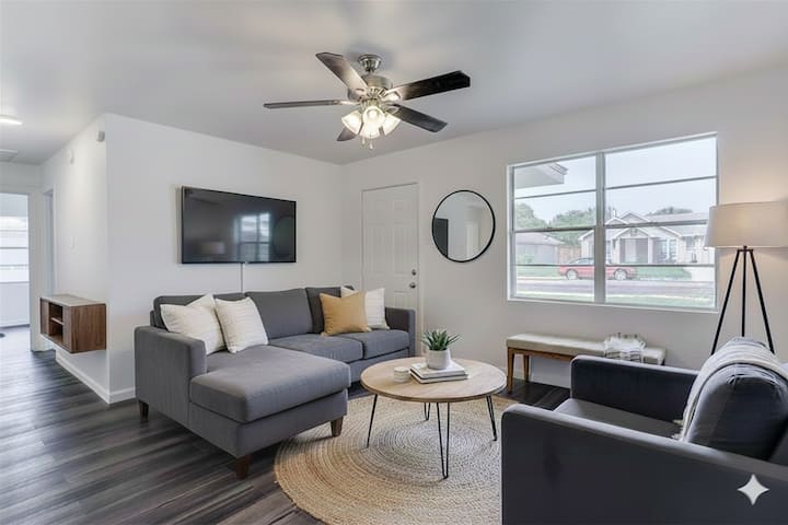 World Cup Base: 10 Min To Stadium | 3br Home - Grand Prairie, TX