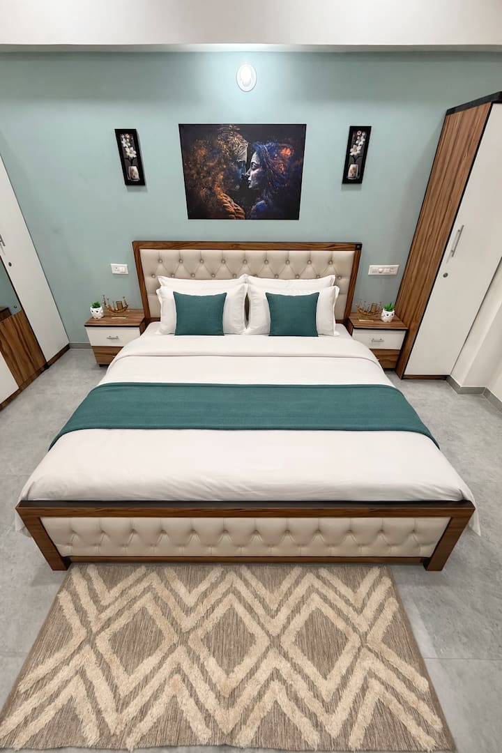 Aesthetic Home- Private 1br In A 3bhk Service Appt - Ahmedabad