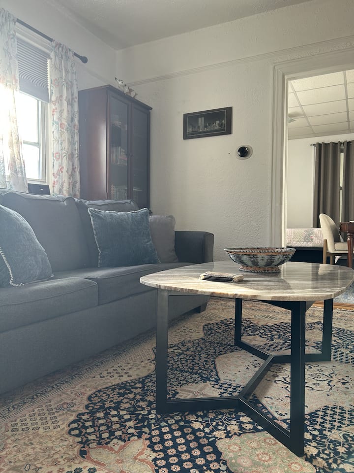 Spacious 3 Bedroom Apartment & Backyard Near Nyc - Dobbs Ferry, NY