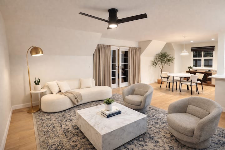 European Boutique Loft | Walk Lake Eola| Balcony - Orlando, FL