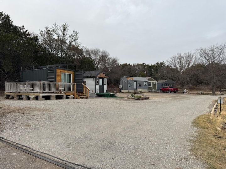 Blue Heeler Stays Group Retreat - Weatherford, TX