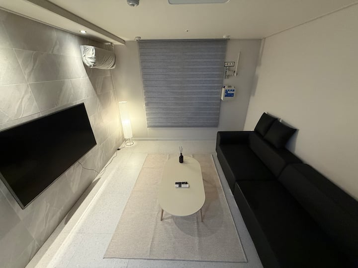 엔칸토 (503) / 성심당 도보 5분, 야구장 차량이동 7분, 인근 맛집 도보 가능 거리 - Daejeon