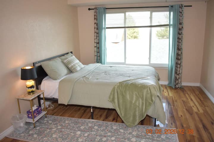 Comfy House Near University Hospital - Aurora, CO