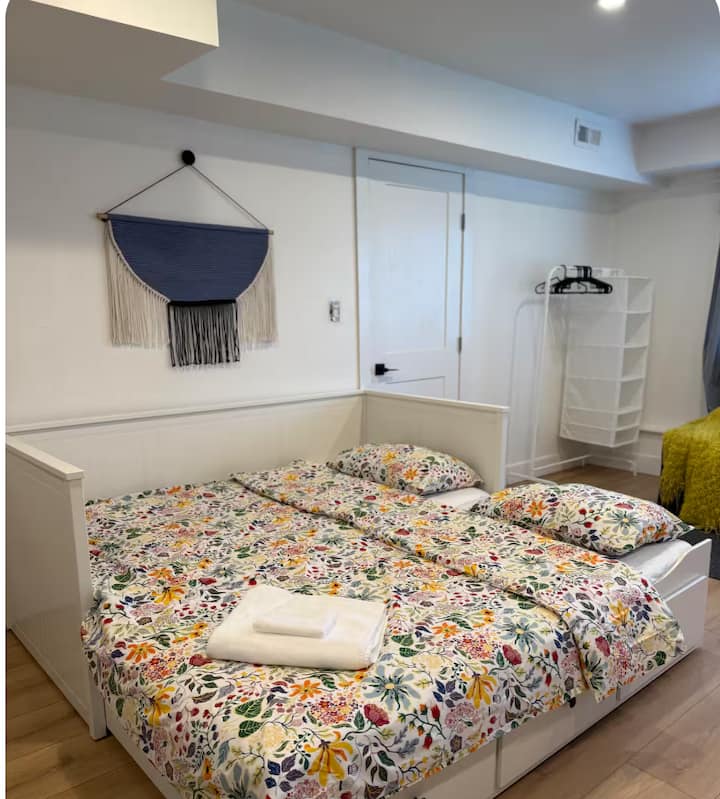 Allison's Place - Homey Studio - 버너비