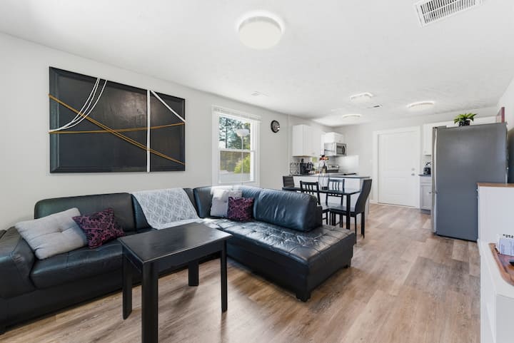 12 Mins To Everywhere Dwtn|airport| Mbz 2br Lounge - Atlanta, GA