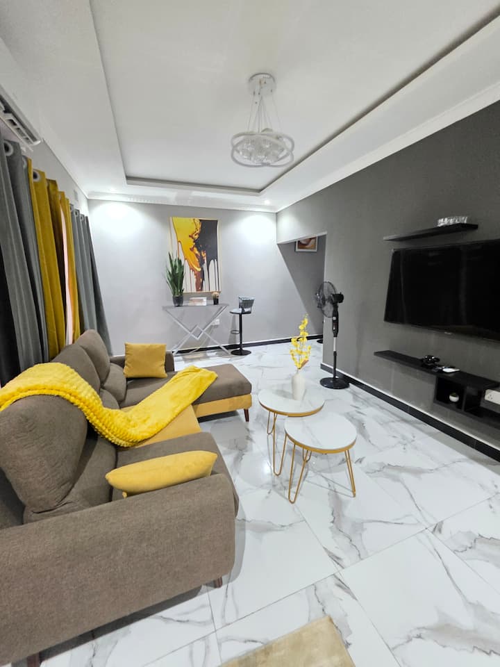 The Sanctuary Luxury Apartments (Unit Three) - Zambia