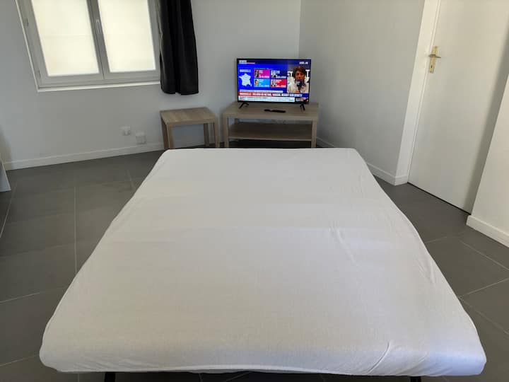 Studio Entièrement Rénové Proche Du Centre-ville - Alençon