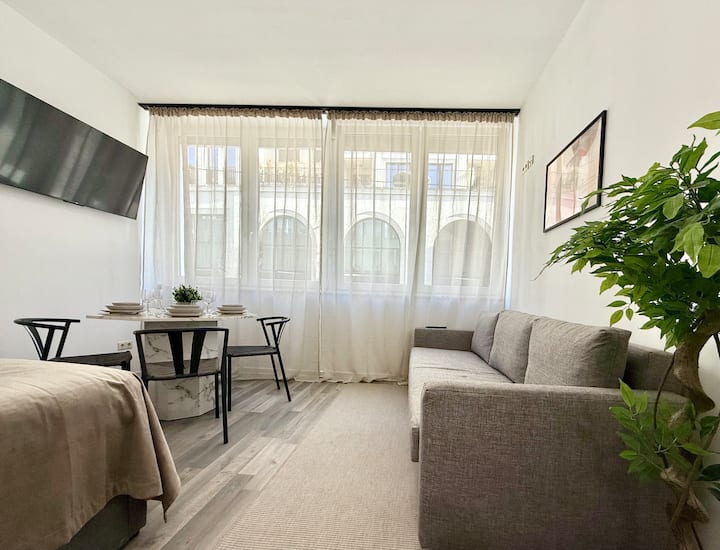 Moderne Studio Wohnung In Stuttgart-zentrum - Stuttgart