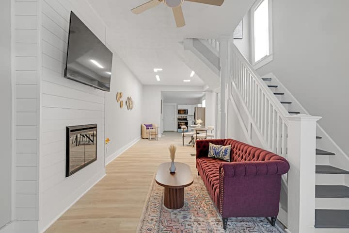 Indy Urban Retreat • 3 Min To Downtown & Lucas Oil - Christian Park Indianapolis