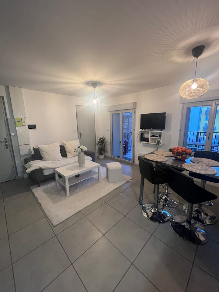 F2 Au Centre De Clermont-ferrand - Clermont-Ferrand