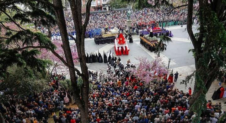 Piso Con Terraza En Plaza De Amboage - Ferrol
