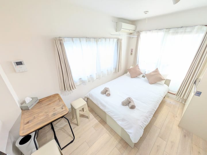 Perfect For Sightseeing In Osaka, Kyoto, And Kobe - Suita