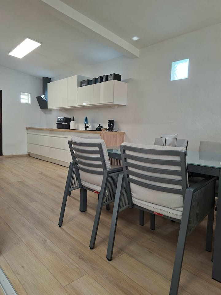 Sakina City - Saint-Denis