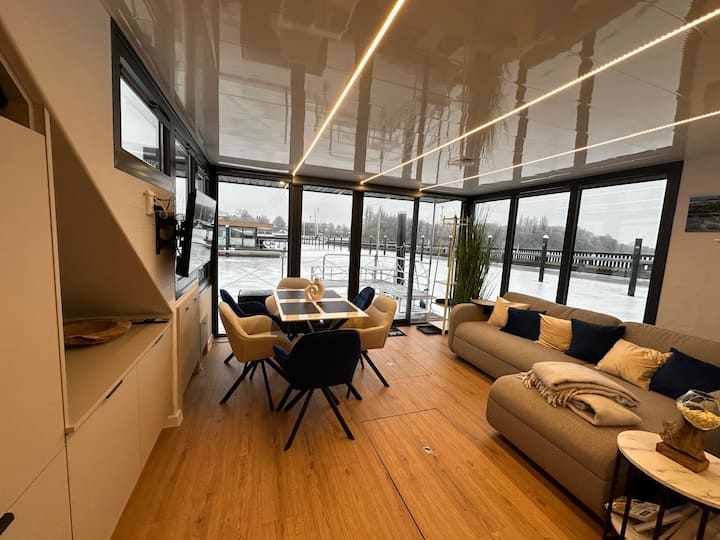 Hausboot Mit Sauna & Dachterrasse | Stralsundblick - Stralsund
