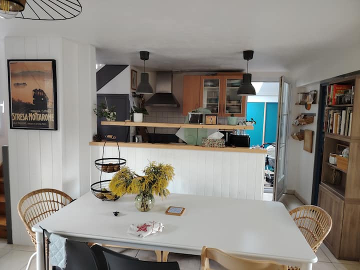 Maison Tout Confort à Palais - Plage d'Herlin