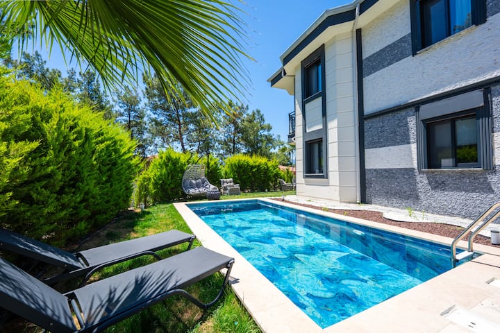 Villa Aylish - ÖZel Havuzlu - Eşyalı - 3+1 Villa - Davutlar