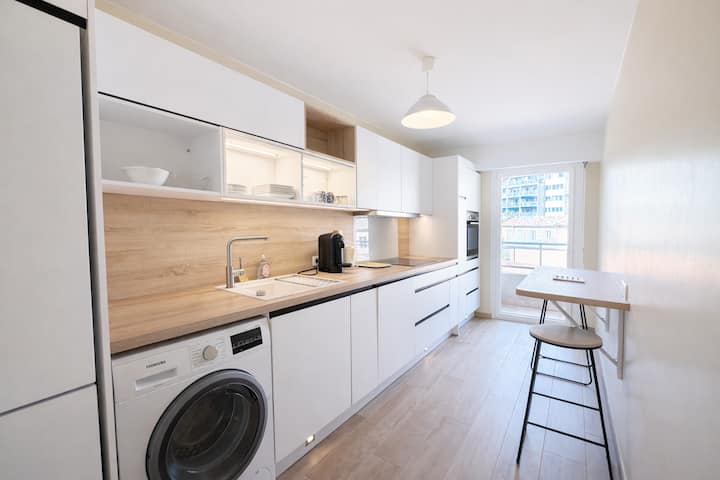 Spacieux T3 Central, Parking, Terrasse, Balcon - Grasse
