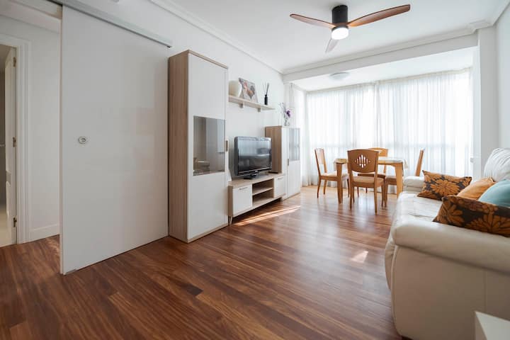 Zarautz Centro: Sol, Playa Y Confort, A Un Paso - Getaria