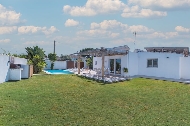 Villa Piscine Privée, Jardin Et Bbq · 6 Personnes - Novo Sancti Petri