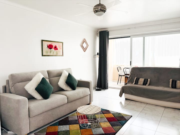Grand Studio 37 M² – Clim – Port & Mer à 200m - Fréjus