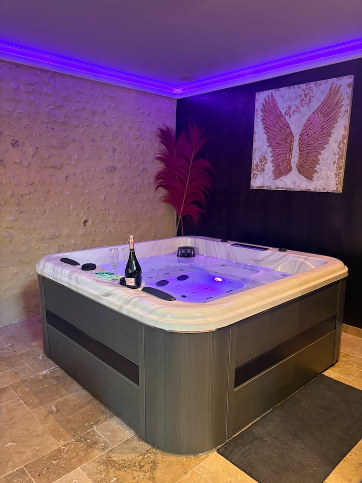 La Maison Des Secrets Jacuzzi&escapade Romantique - Amboise