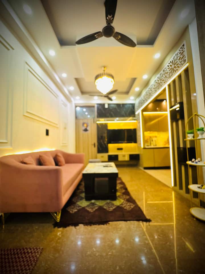 Next-door Escapes - Ghaziabad