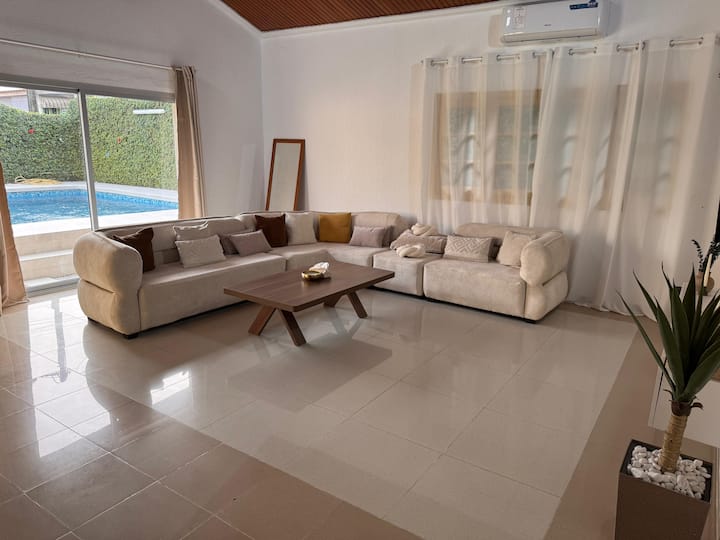Villa Mikaïa - Piscine Et Jacuzzi - Abidjan