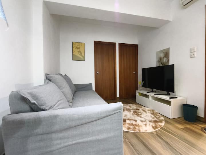 Lovely 2 Bedroom Near Time Square - 홍콩