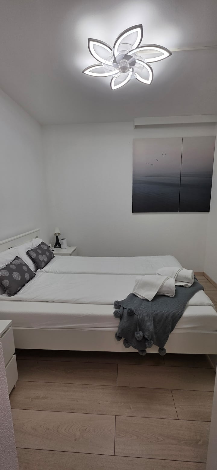 Bianca Apartment 515 - Bissone