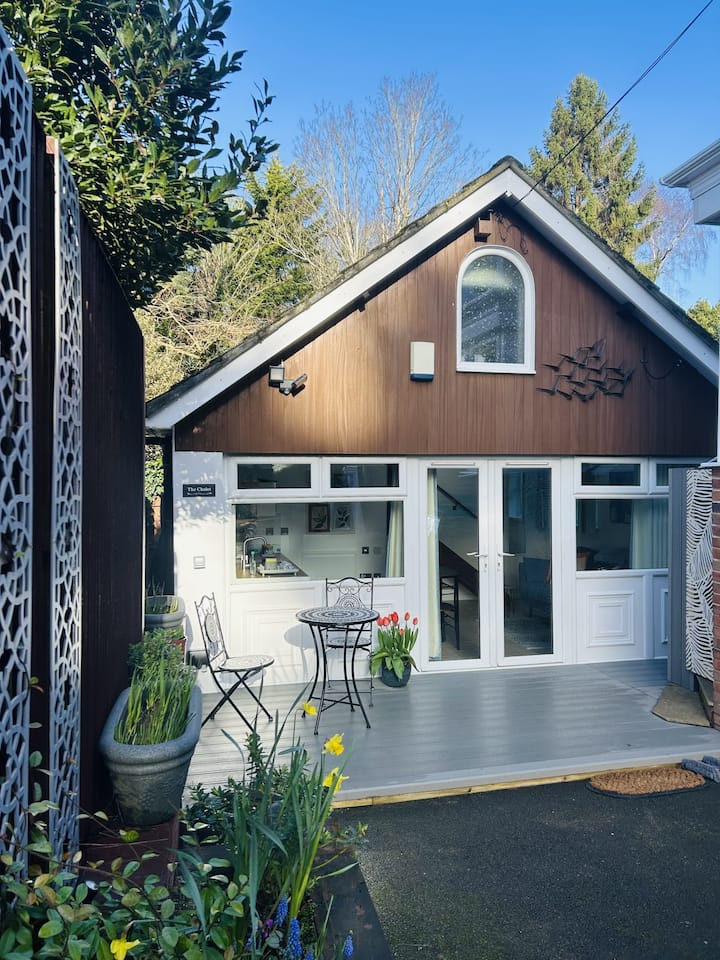 Stylish Chalet Between Woodland And Sea - Poole