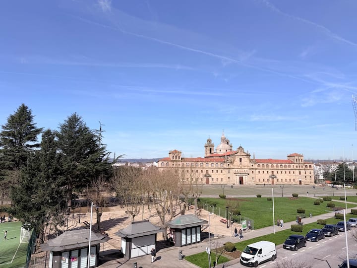 Atico Centrico Lela Lemos-3 Habitaciones Y 3 Baños - Sober