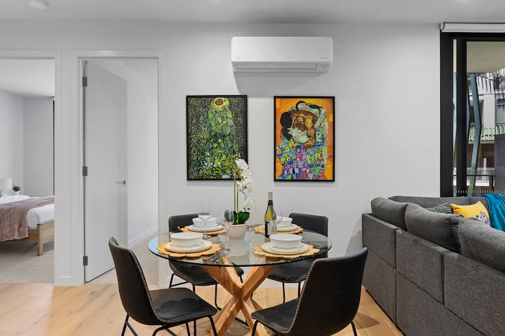 Modern 2br Apt Melb Cbd Parking Premium Amenities - Austrália